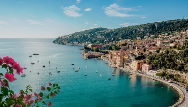 Francja - najlepsze atrakcje. Zaplanuj niezapomniane wakacje I Allianz